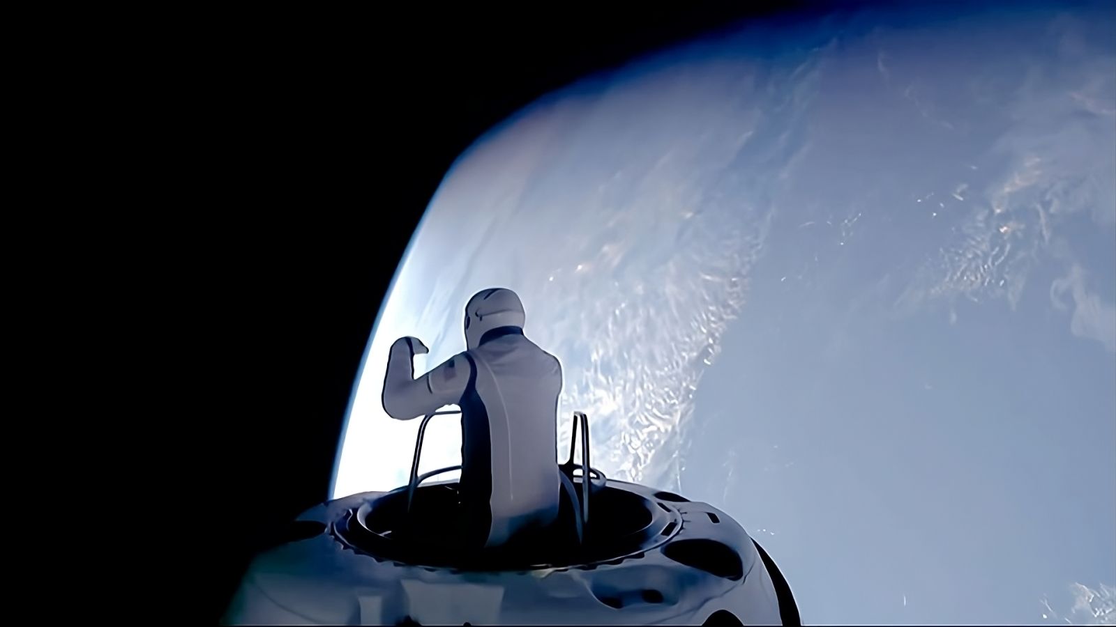 Polaris Dawn A Private Spacewalk Revealing SpaceX s Bold Project
